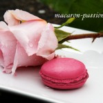 Macarons à la gelée de roses, recette de Macarons - CakesandSweets.fr